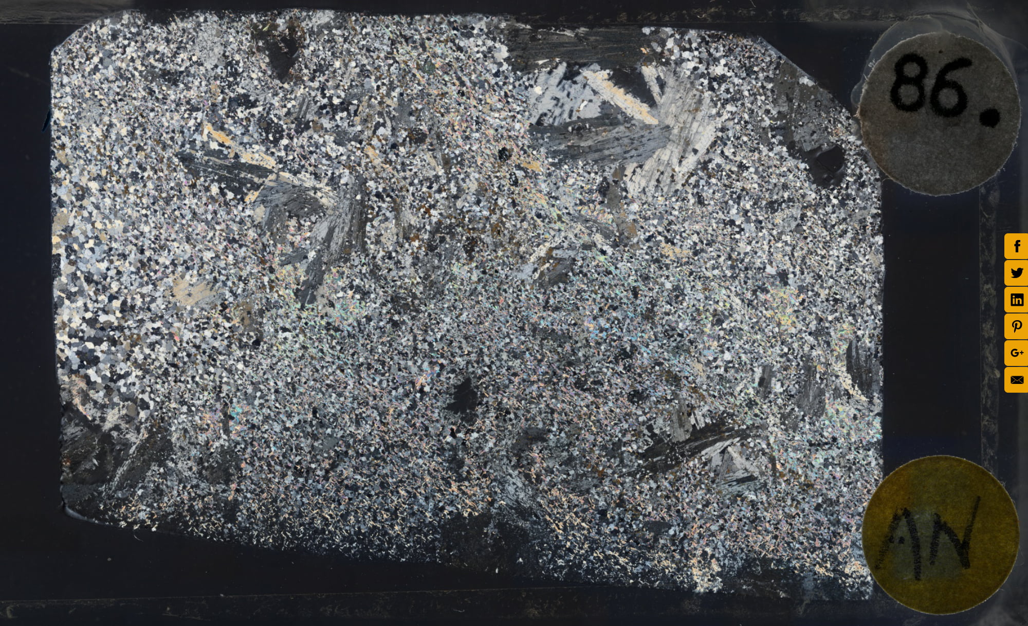 Kyanite quartzite, crossed polars