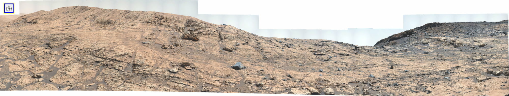 Mars Curiosity rover sol 2799MR mast right