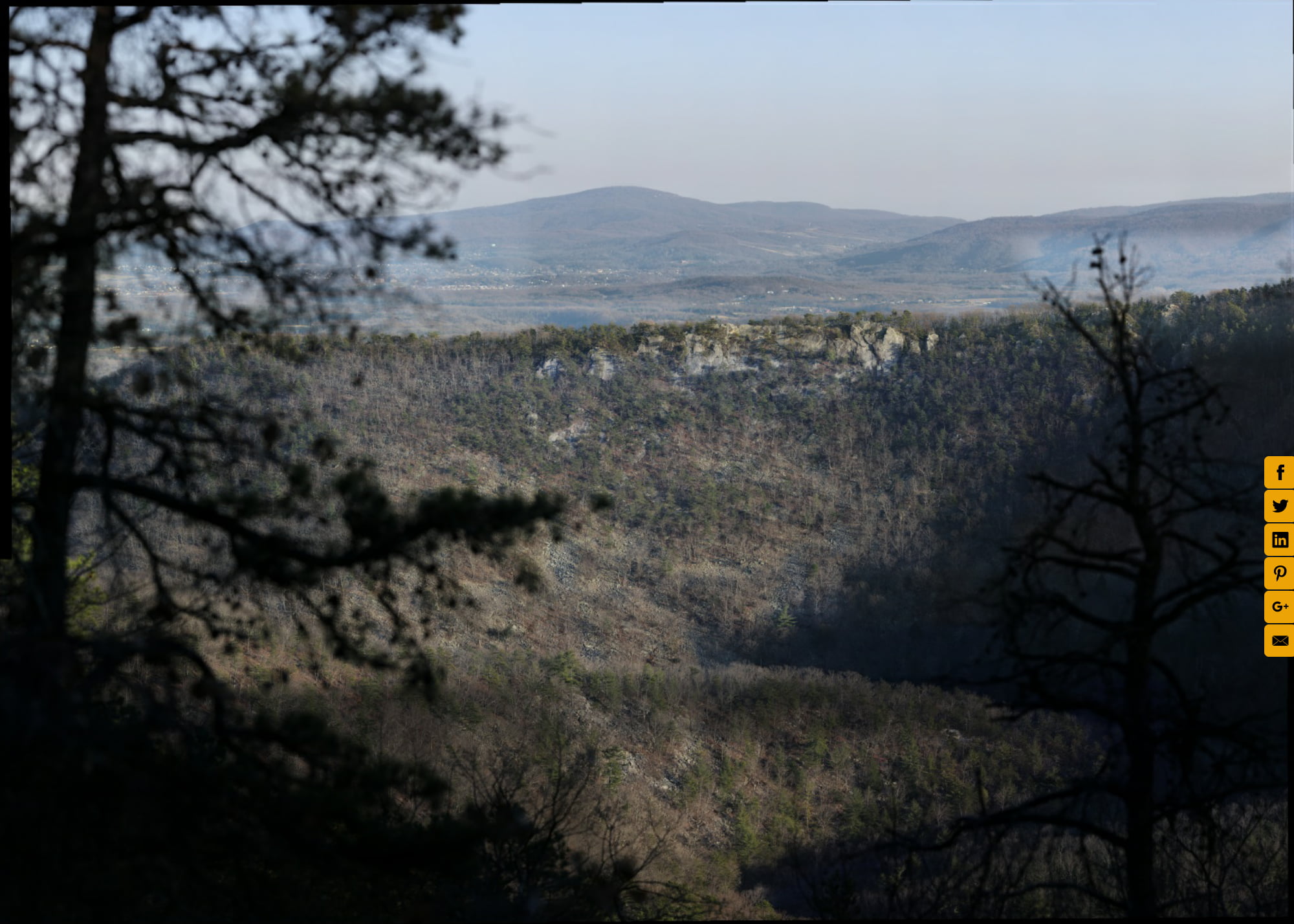 Buzzard Rocks