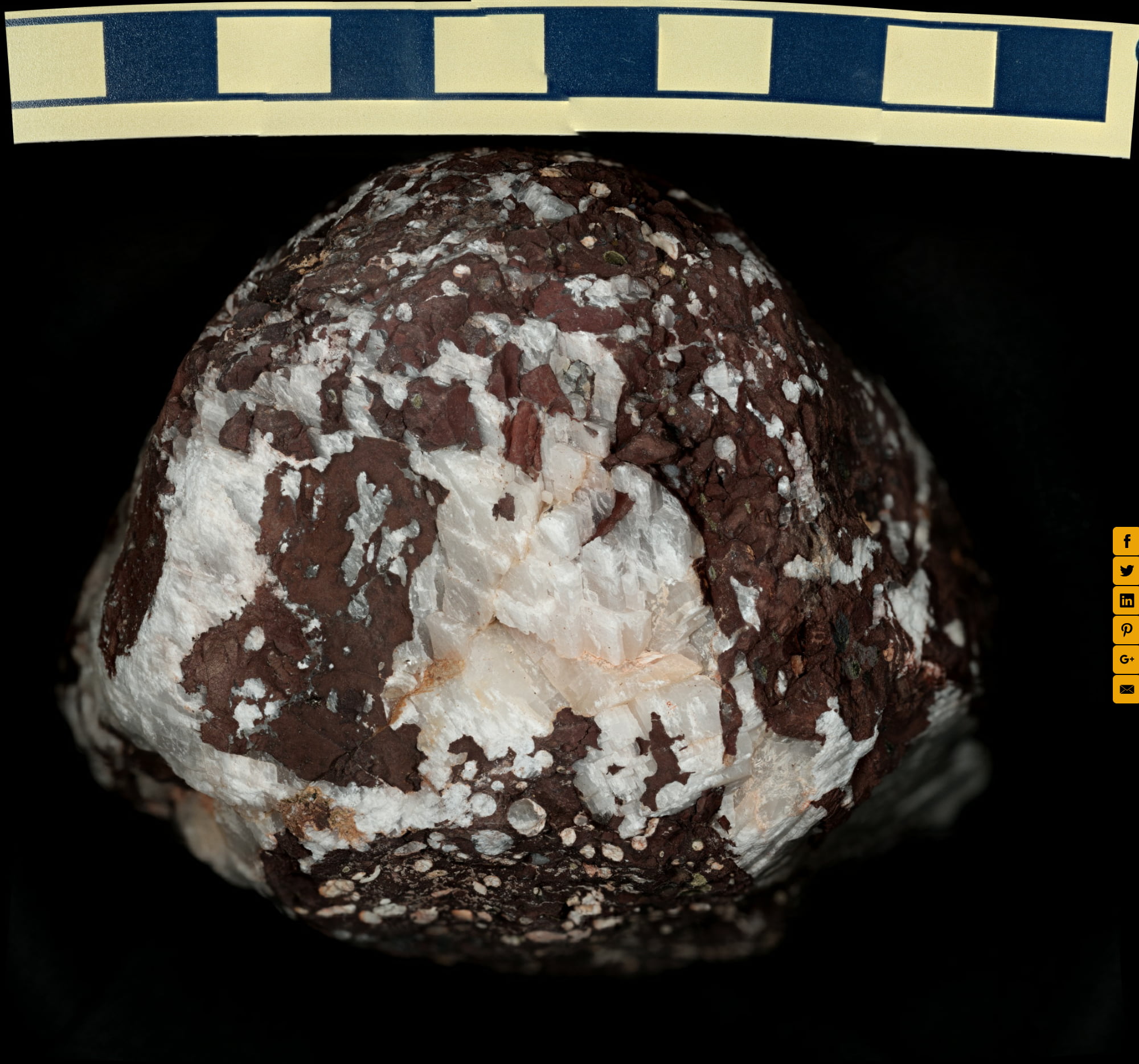 Euhedral calcite in Precambrian-aged basalt cobble