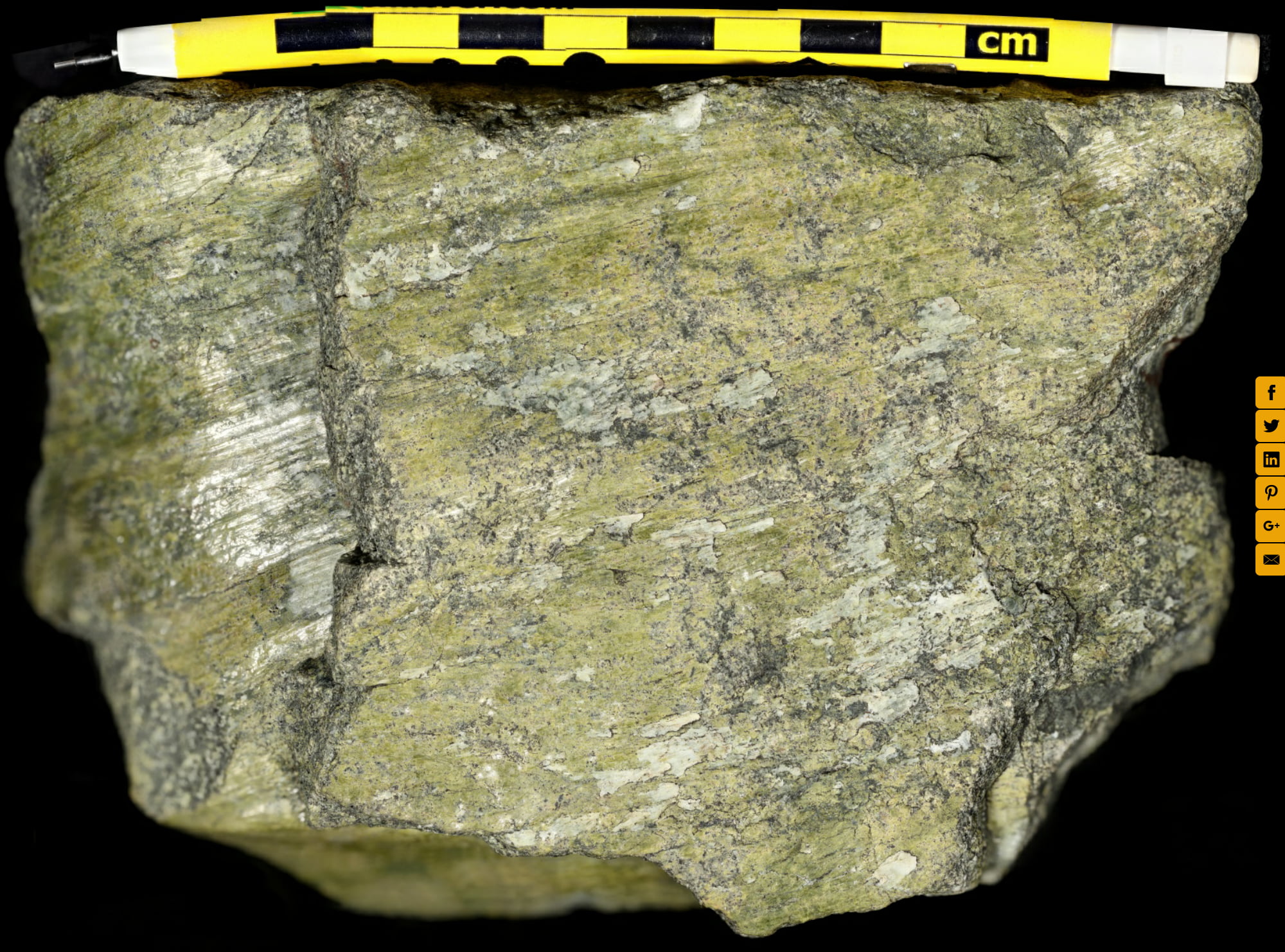 Slickensides of epidote in diorite