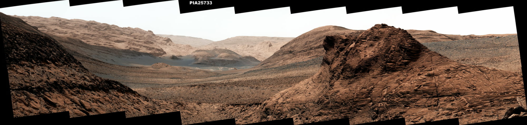 MSL SOL 3646 MR (EN) PIA25733 - City Ruins - ArtAlienTV-Gigapans