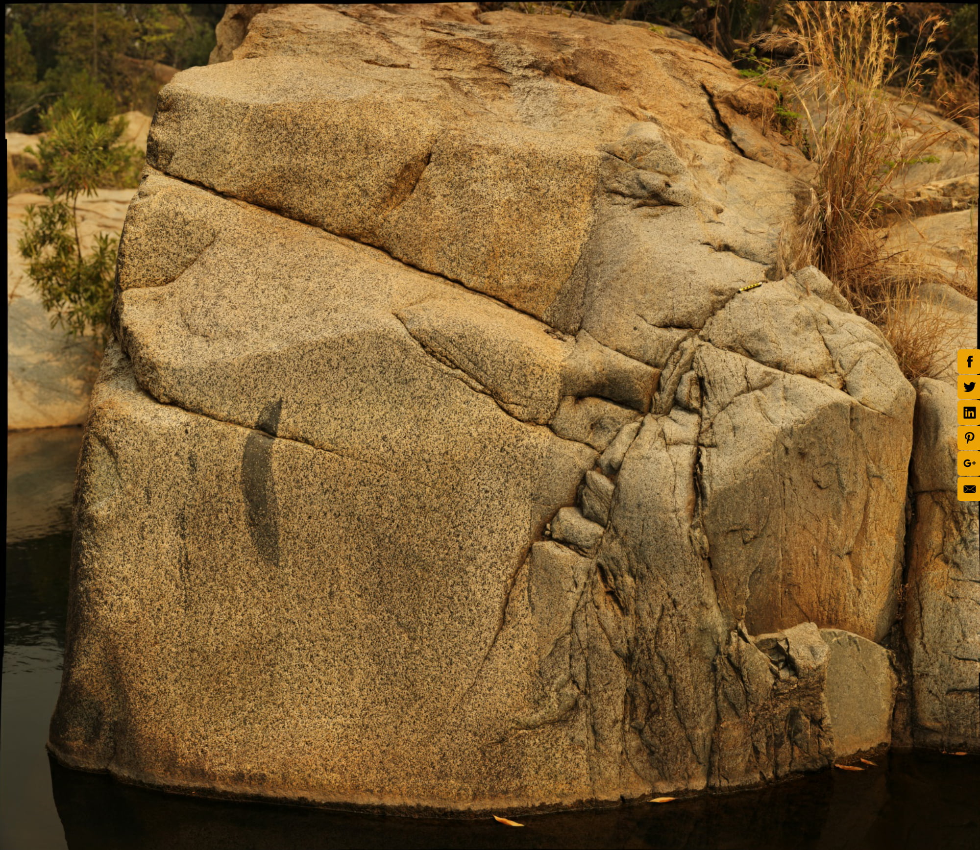 Kaap Valley Pluton exposed along Queens River, Barberton Greenstone ...