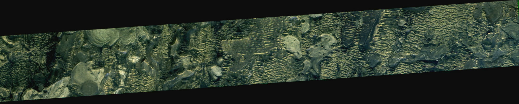 ESP_030967_1715_IRB.NOMAP (EN LEVEL X2 CROP) Crashed Craft at Melas ...