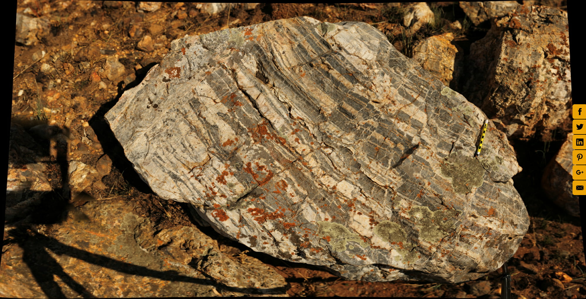 Archean rock outcrop 4