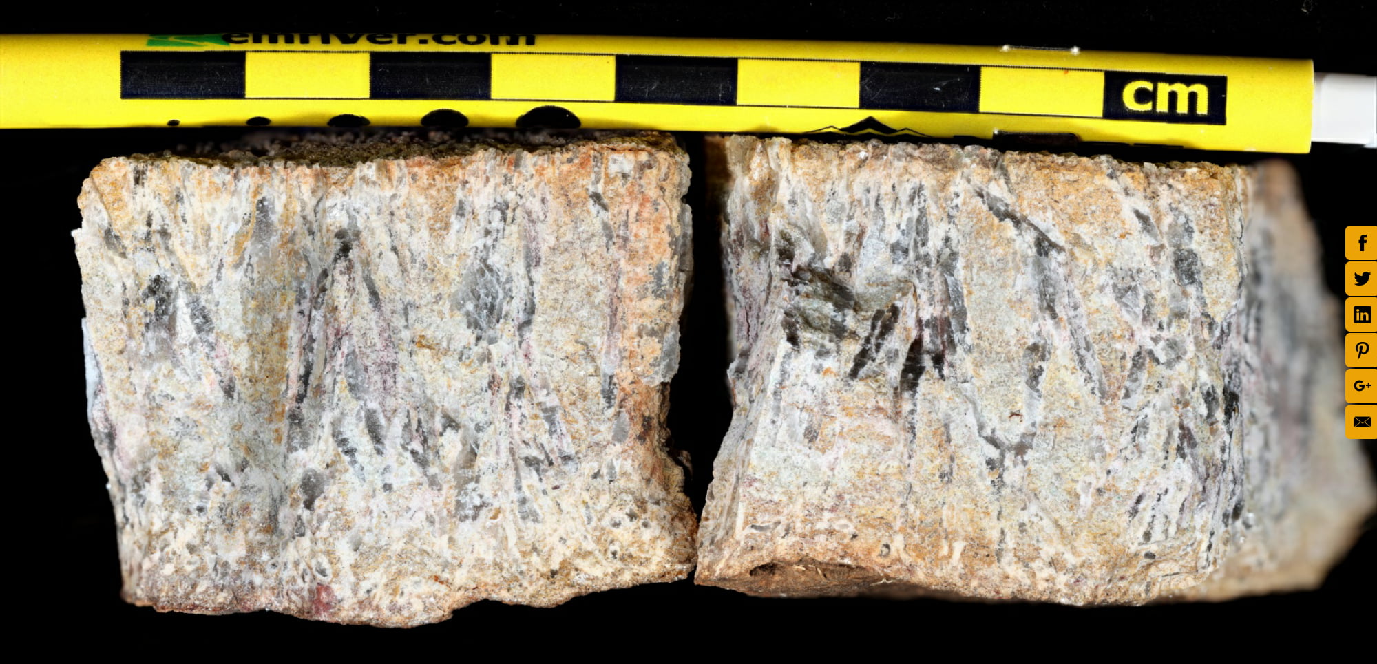 Barite horizon within Mapepe Formation, Fig Tree Group, Barberton ...