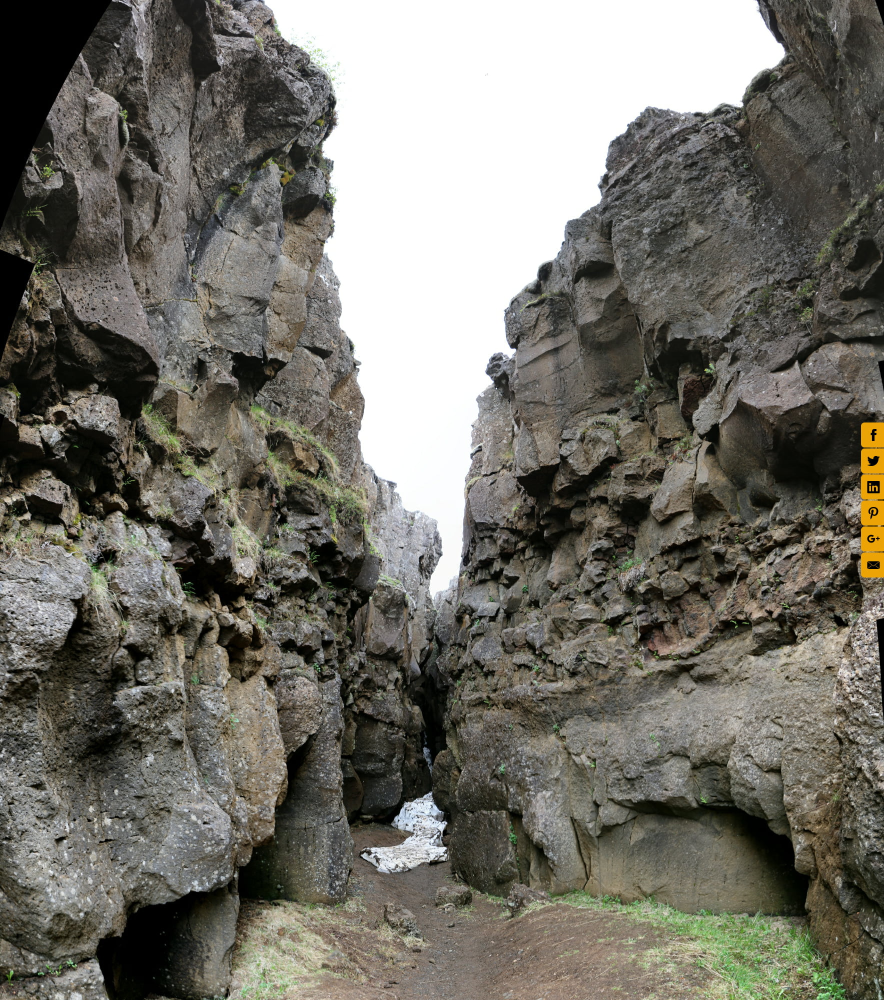 Rift at Þingvellir, Iceland