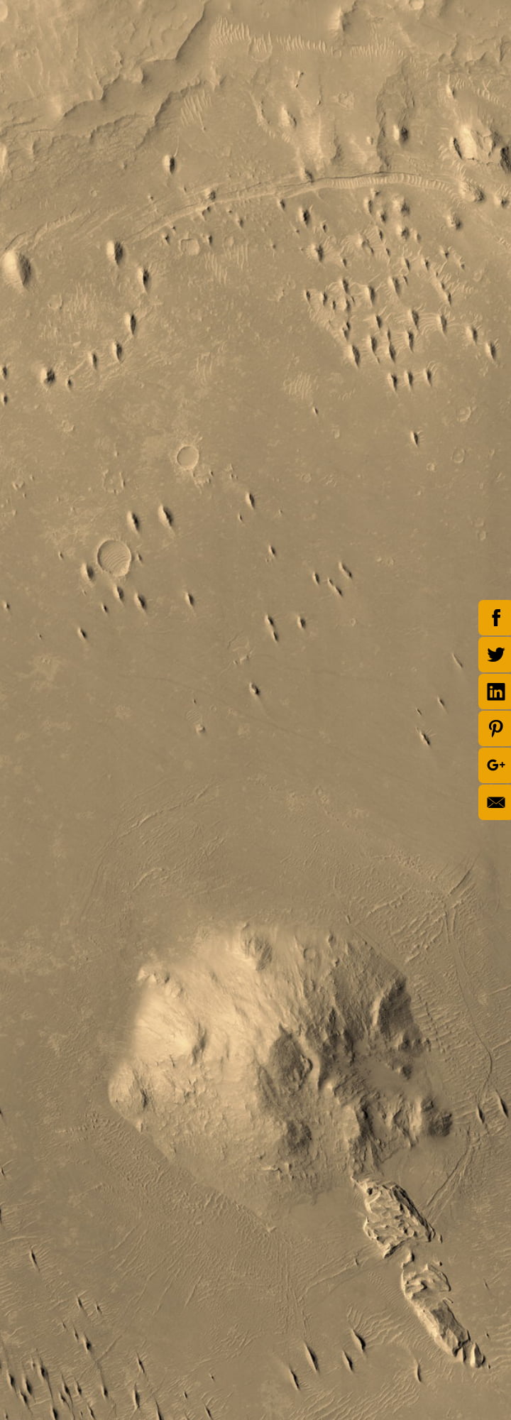 HiRISE / MRO : ESP_033108_1800 "Differential Compaction around a Crater ...